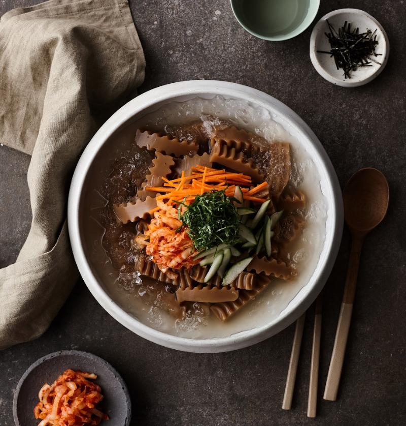 Món nóng hay lạnh: Bạn lựa chọn món gì cho mùa hè? : Korea.net : The ...